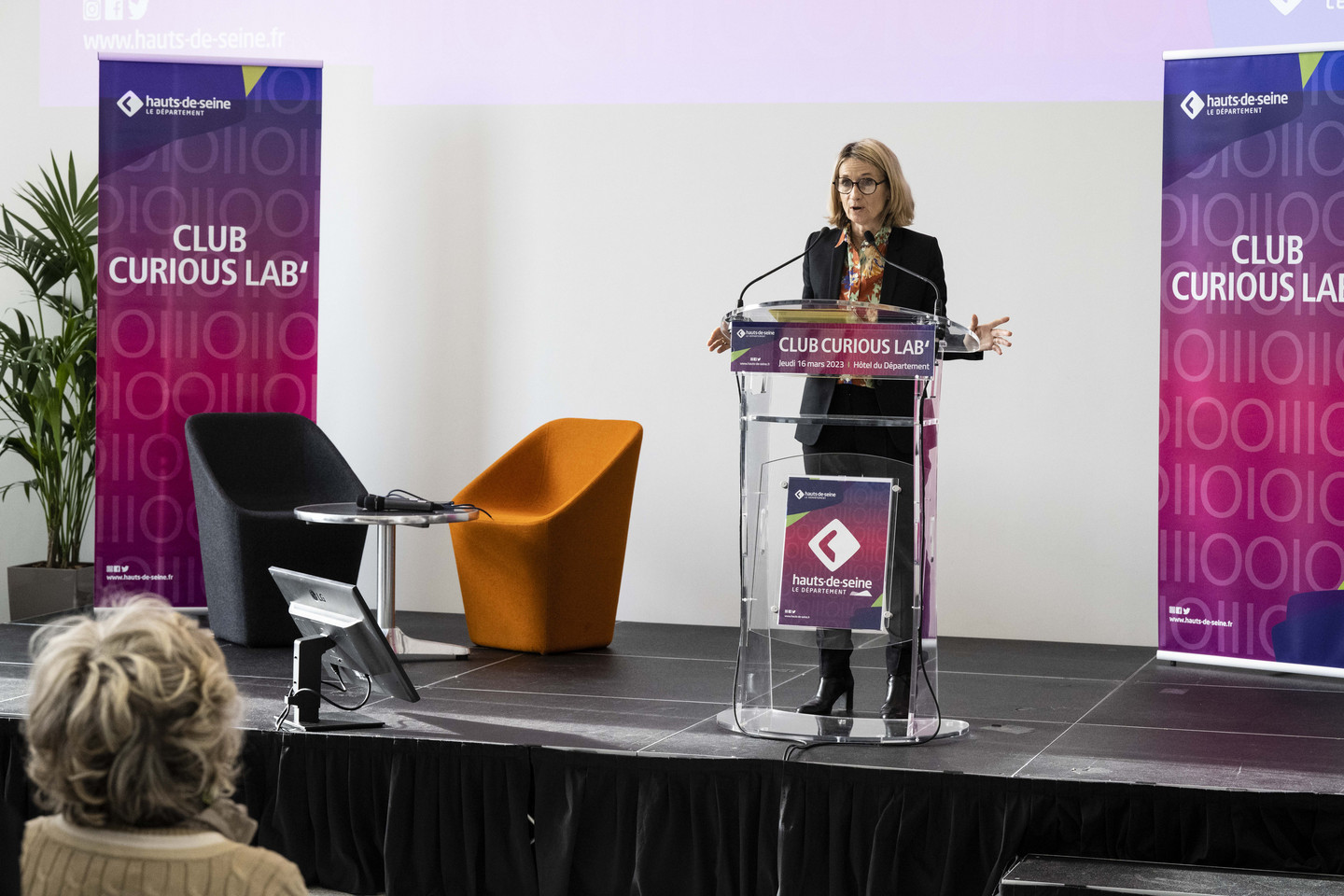 Le Club Curious Lab' - Conseil départemental des Hauts-de-Seine